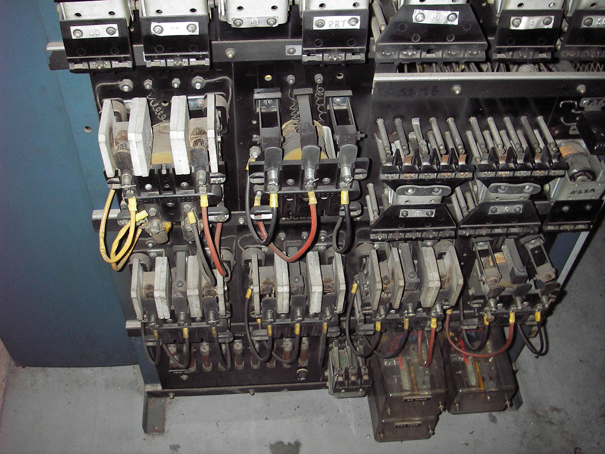 Arc shields and chute covers - Asbestos Product Guide