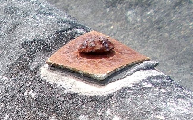 Fixings for AC roofs, walls and gutters – use of bituminous washers and ...