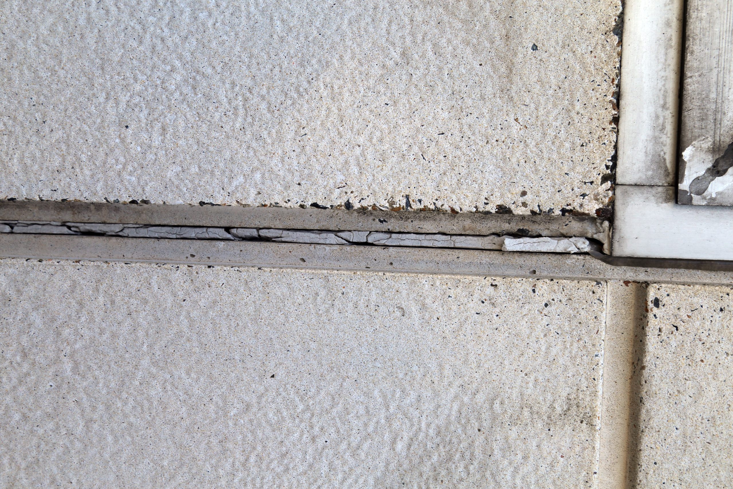 Asbestos caulking, sealants and putty compounds - Asbestos Product Guide