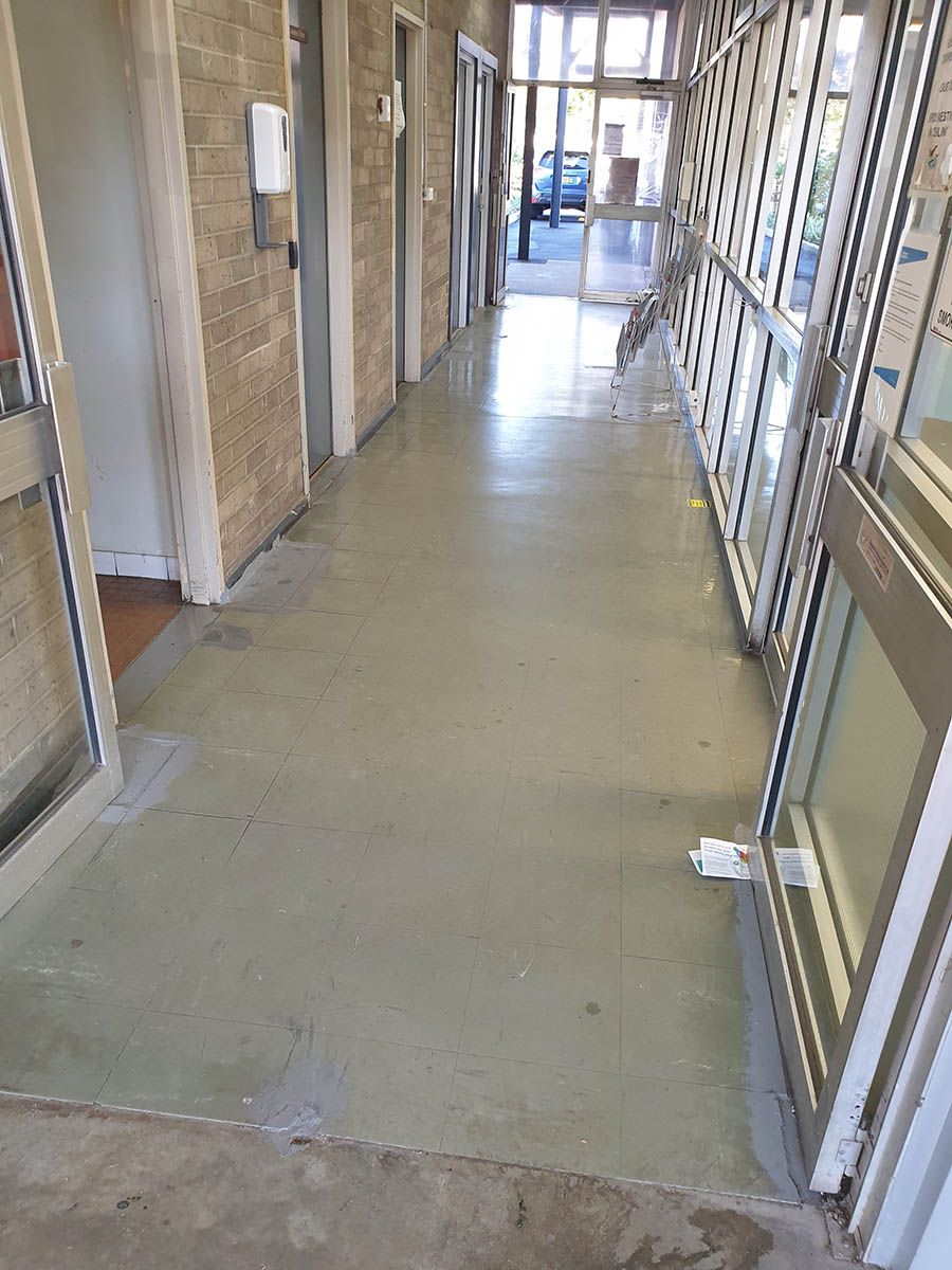 Vinyl flooring and tiles with asbestos - Asbestos Product Guide