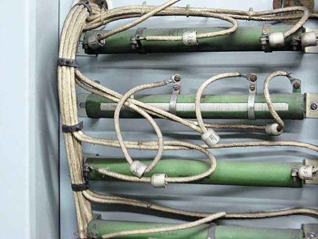 Woven asbestos textile for insulation - Asbestos Product Guide