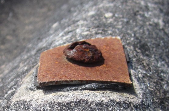 Fixings for AC roofs, walls and gutters – use of bituminous washers and ...