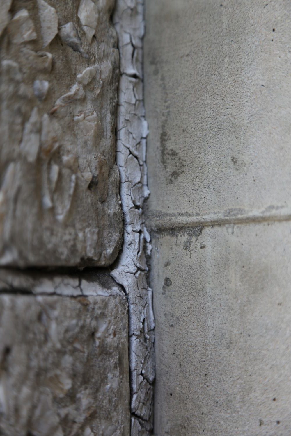 Asbestos caulking, sealants and putty compounds - Asbestos Product Guide