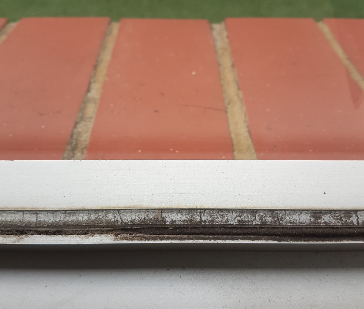 Asbestos caulking, sealants and putty compounds - Asbestos Product Guide