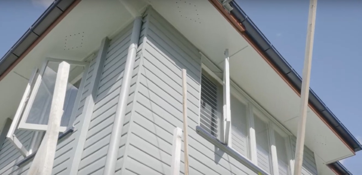Asbestos cement soffit panelling (Eaves) - Asbestos Product Guide